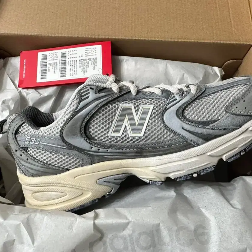 NEW BALANCE Sneakers MR530TG,530빈티지,뉴발란스530 on Bunjang Global Site.