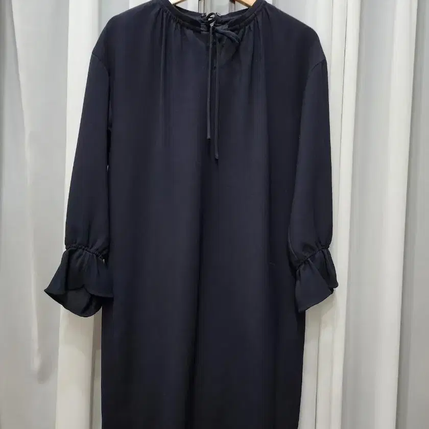 She's Miss Simple Loose-Fit Win-Win #쉬즈미스,#마인,#타임,#코스,#써스데이아일랜드 on ...