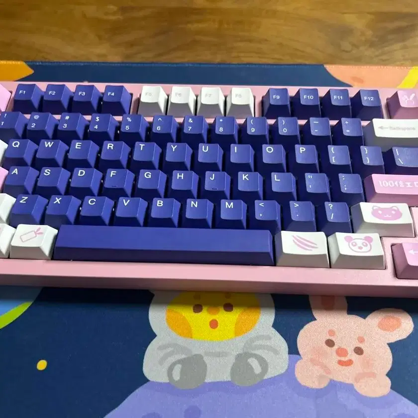 Qk75 Wired Pink Custom Keyboard #키보드,#커스텀키보드,#pc주변기기,#qwertykey,#qk75 ...