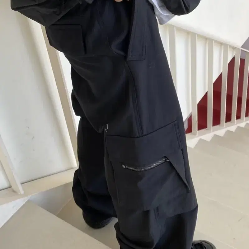 WOOYOUNGMI | 우영미 Wooyoungmi 22fw Cargo Black size 46 #우영미,#우영미카고 on Bunjang Global Site.