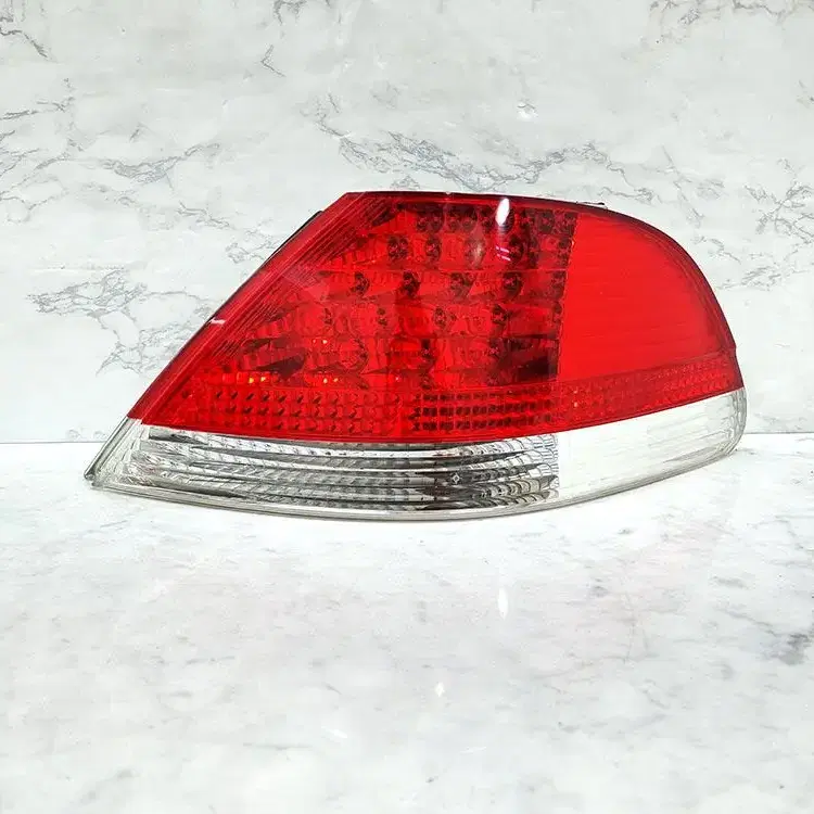 Car Part BMW7시리즈,E65후미등,BMWE65후미등,E65테일램프,BMW후미등 on Bunjang with safe ...