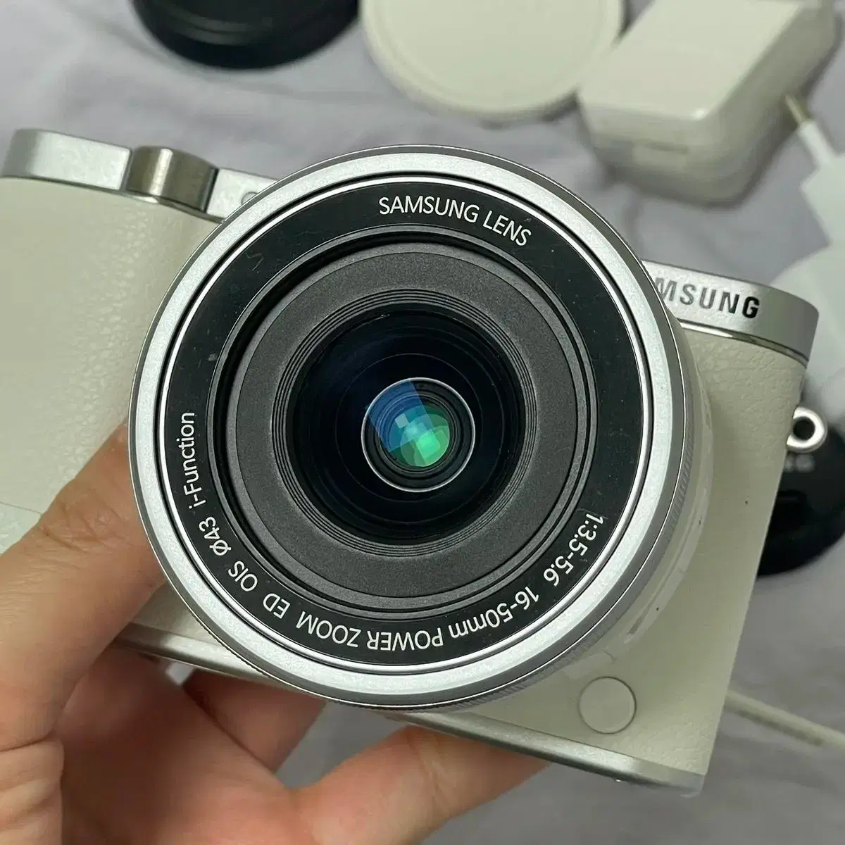 SAMSUNG DSLR/Mirrorless on Bunjang with safe global shipping.