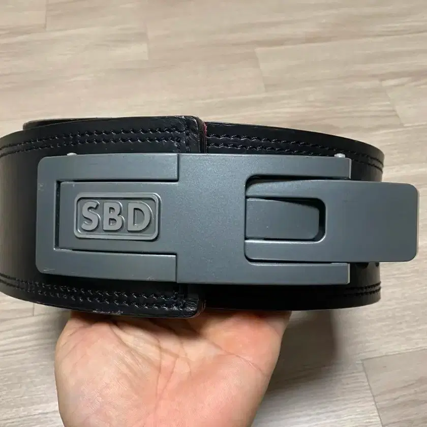 We sell SBD belts L size old version. #sbd,#sbd벨트 on Bunjang Global Site.