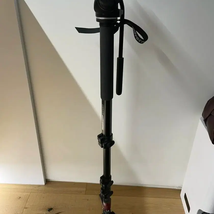 맨프로토 모노포드 561BHDV-1 비디오 촬영용 #맨프로토,#삼각대on Bunjang Global Site.
