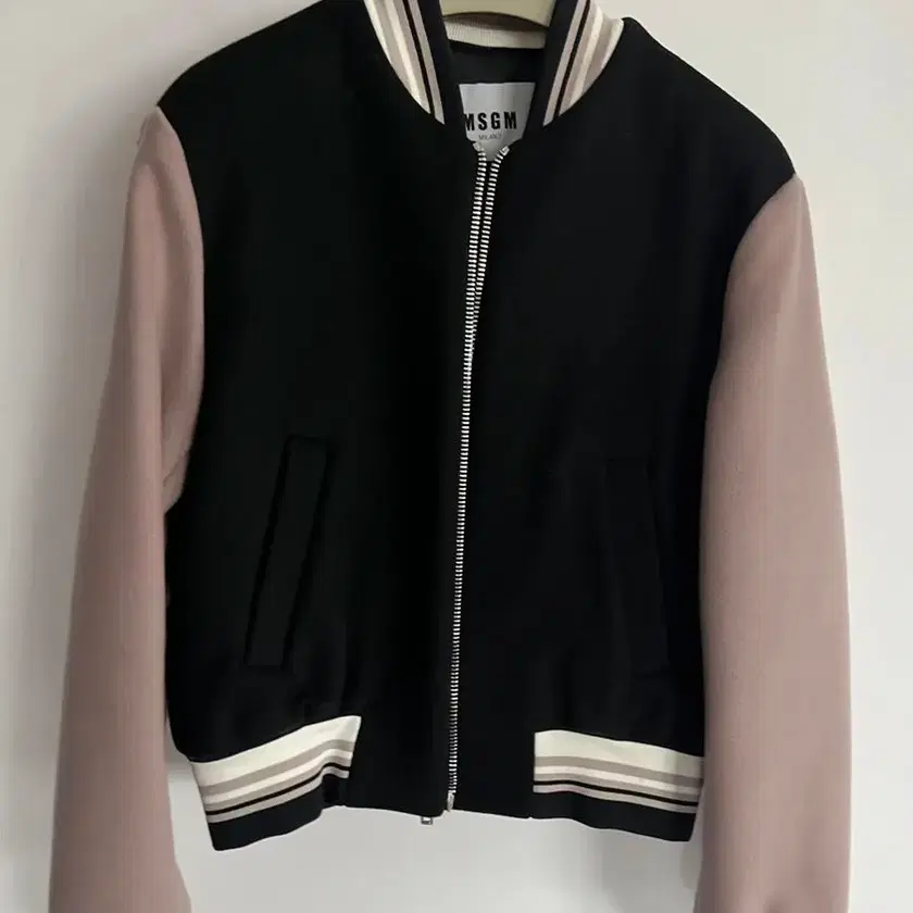 MSGM | msgm MSGM Bomber Jacket #MSGM,#봄버자켓,#바시티자켓 on Bunjang Global Site.