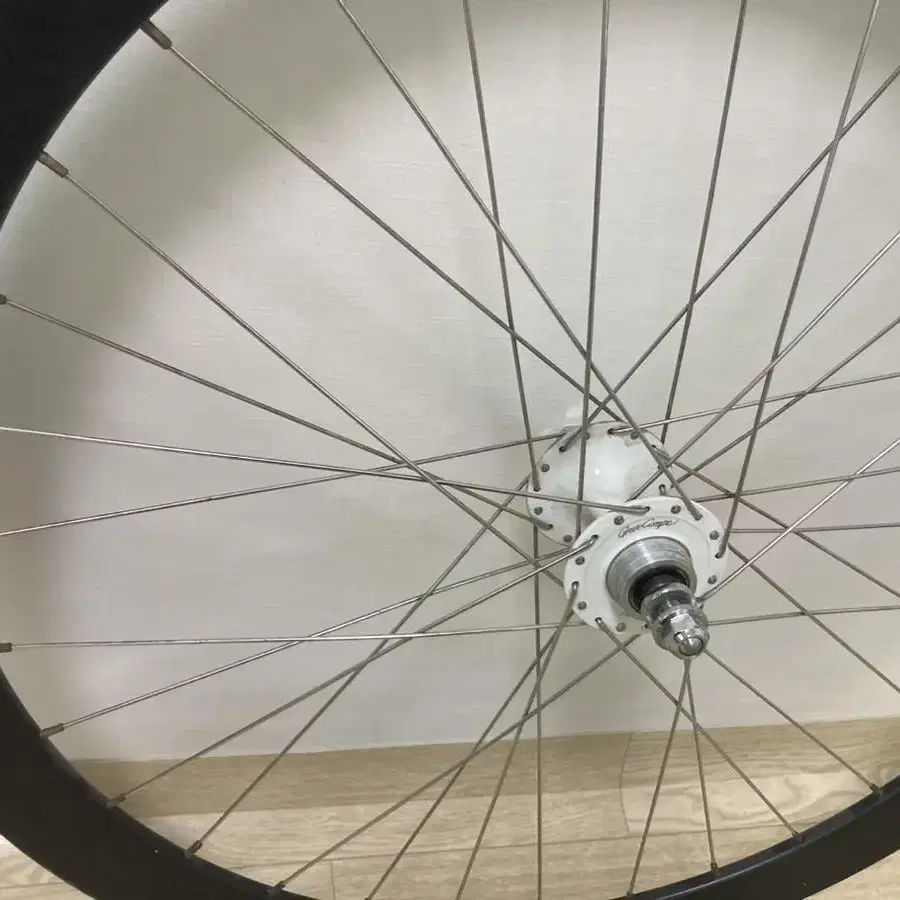 Classic Fixie 픽시휠셋 카본휠셋 트릭픽시 에어로스포크 애플손휠셋 On Bunjang Global Site