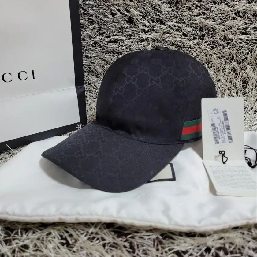 GUCCI Ball Cap a on Bunjang Global Site.