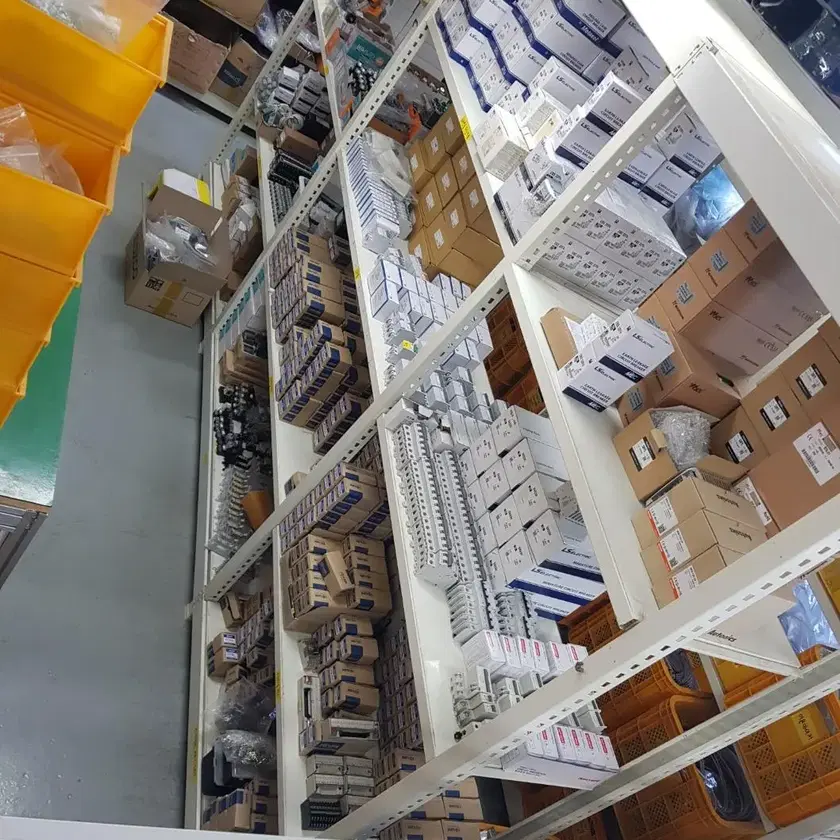 Industrial Goods/Materials 전기자재,CP,차단기,NFB,MC on Bunjang with safe ...