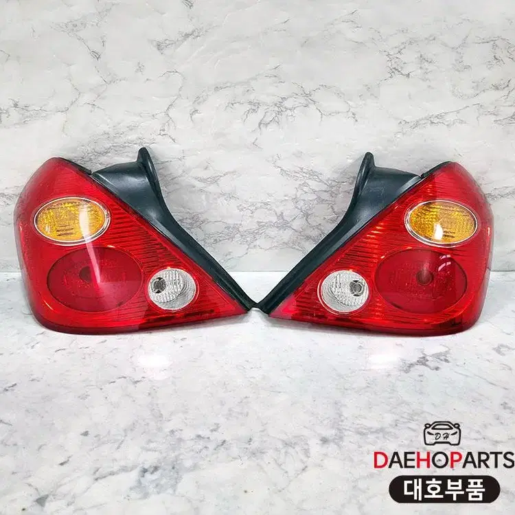 Car Part 뉴SM5,뉴SM5후미등,SM5후미등,뉴SM5테일램프 on Bunjang Global Site.
