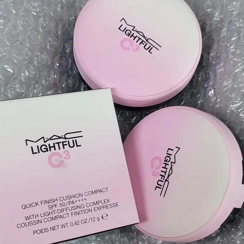 MAC Cushion compact 쿠션,쿠션팩트,팩트,톤업,톤업밤 on Bunjang Global Site.