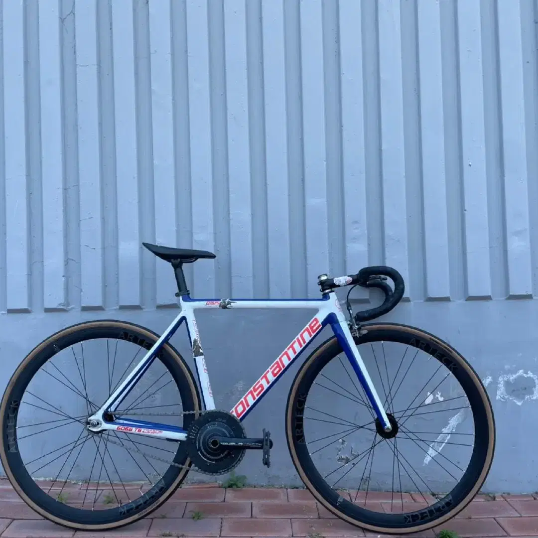 CONSTANTINE Classic/Fixie 콘스탄틴,디스페랄,드래그,버나드,어베인 on Bunjang Global Site.