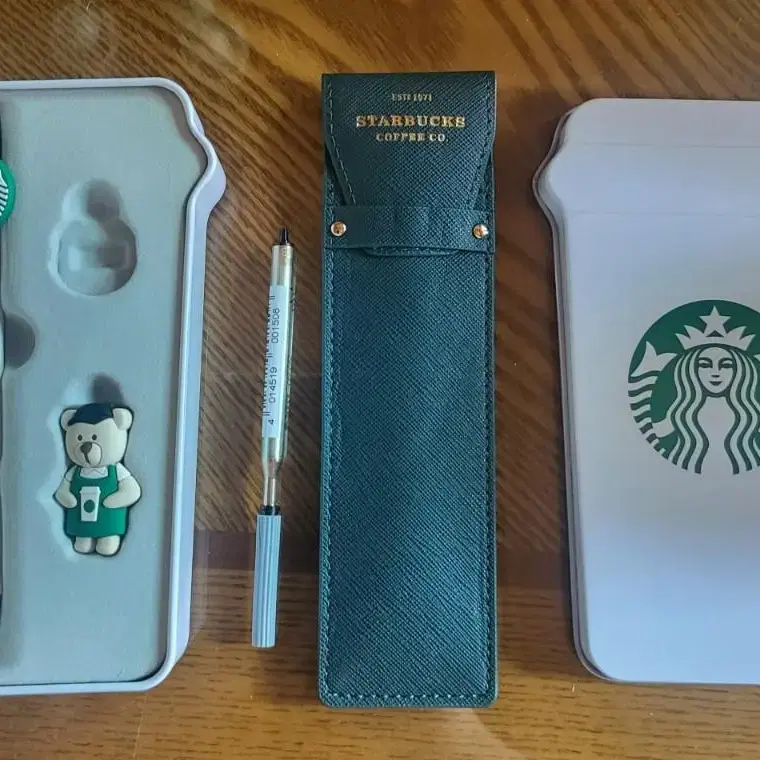 STARBUCKS | 스타벅스 We are selling Starbucks Lami Pen (with pouch). (Price ...