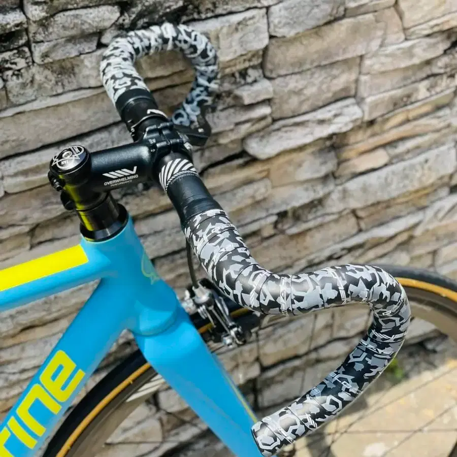 CONSTANTINE Classic/Fixie 디스페랄,콘스탄틴,픽시자전거,픽시 on Bunjang Global Site.