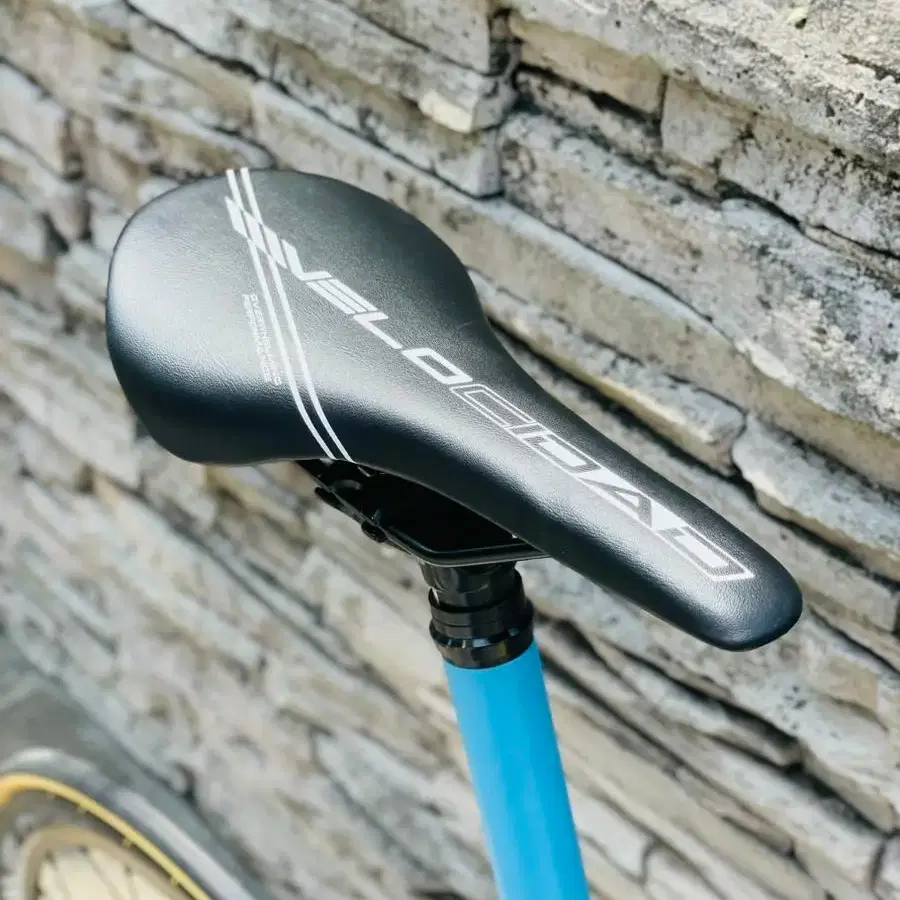 CONSTANTINE Classic/Fixie 디스페랄,콘스탄틴,픽시자전거,픽시 on Bunjang Global Site.