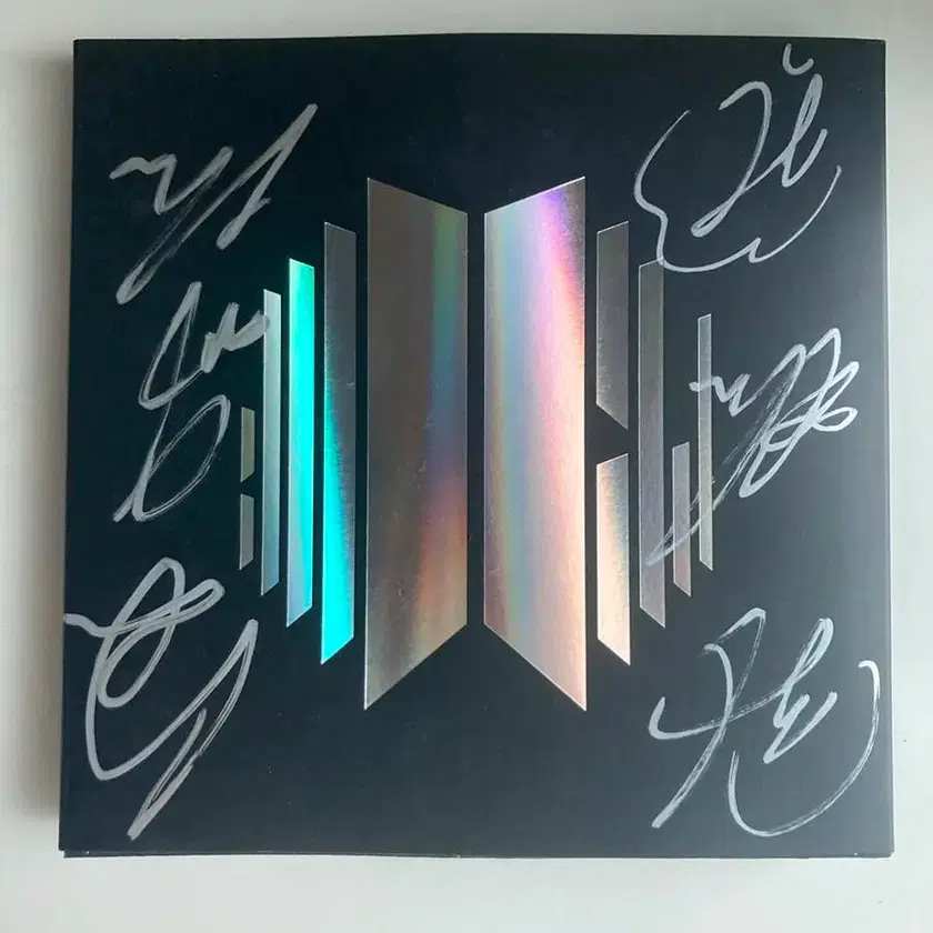 BTS Bangtan Signed Album #방탄,#싸인앨범 on Bunjang Global Site.
