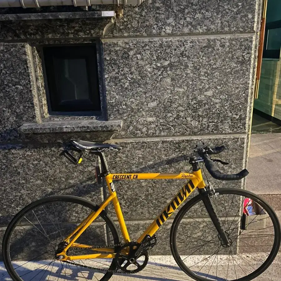 UNKNOWN Classic/Fixie 언노운ps1 on Bunjang with safe global shipping.