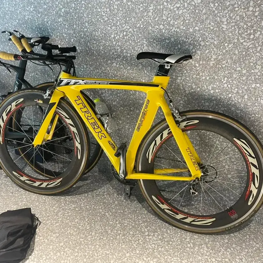 TREK | 트렉(TREK) Trek Equinox #trek로드,#tt차,#풀카본로드자전거 on Bunjang Global Site.