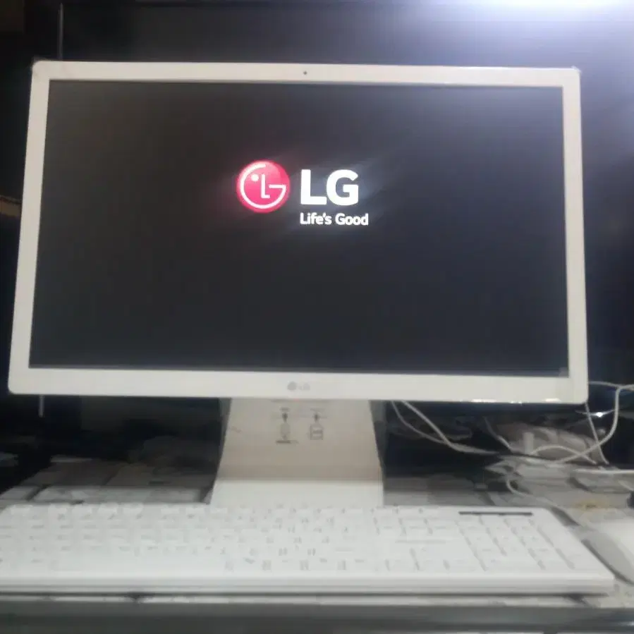 LG Desktop LG전자,올인원,컴퓨터,PC,일체형 on Bunjang with safe global shipping.