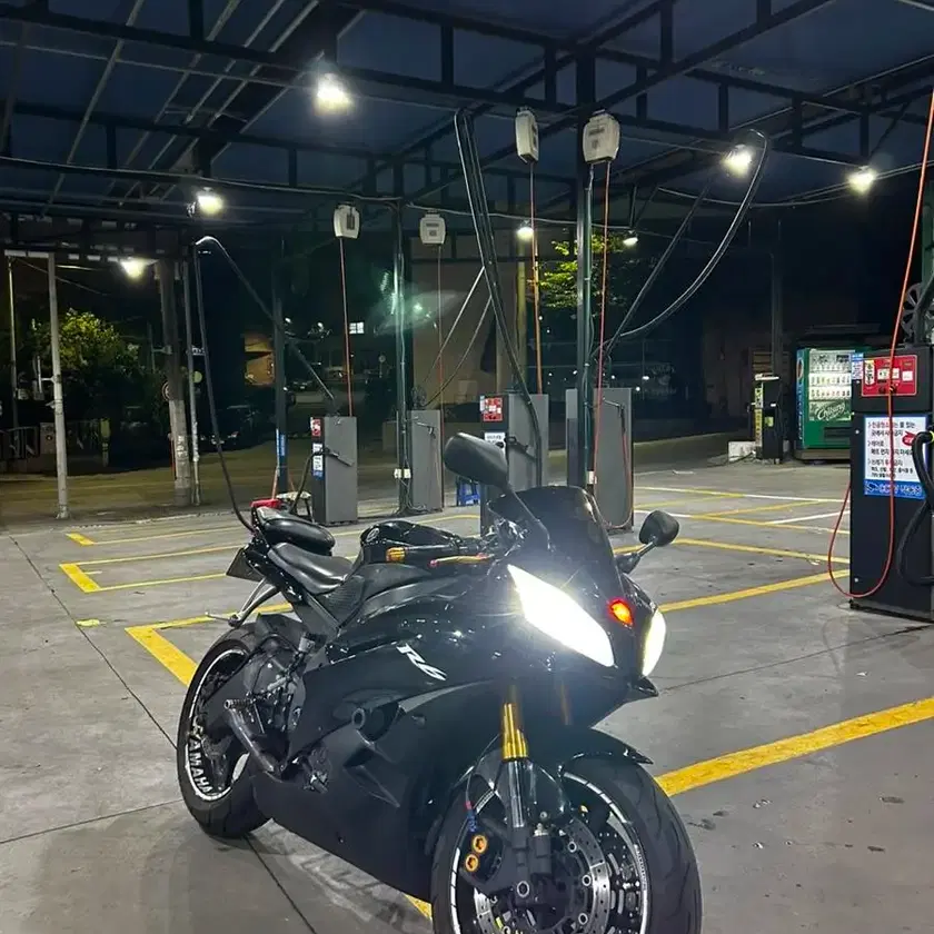 YAMAHA | 야마하 I'm selling a 2007 AL-Six :) R6 Yamaha #R6,#야마하r6,#YZF-R6 ...
