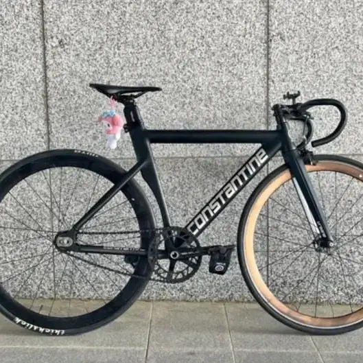 CONSTANTINE | 콘스탄틴 Constantine Urban 2018 (Price Offer) on Bunjang Global Site.