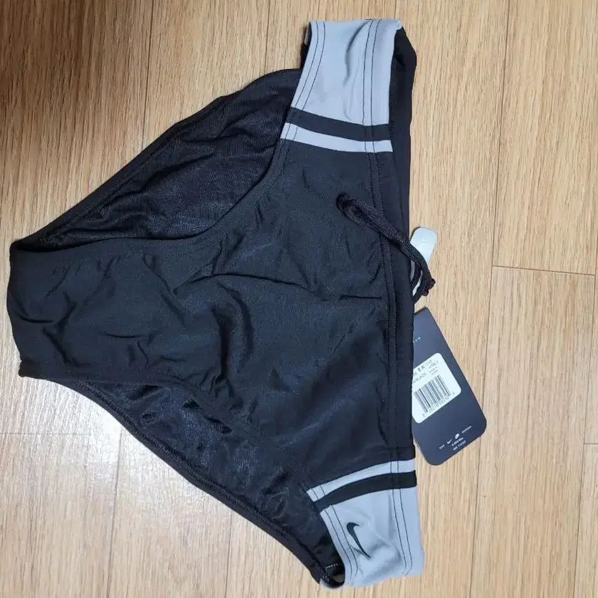 NIKE Men's Swimsuit/Rash Guard 나이키,나이키수영복,수영복,삼각수영복 on Bunjang Global Site.