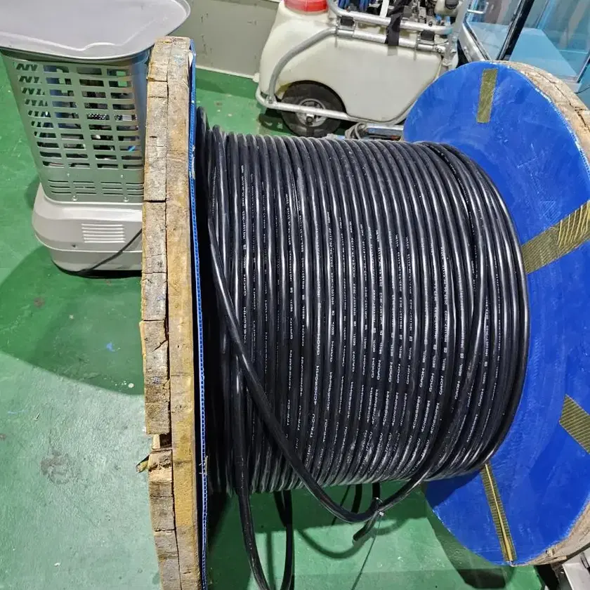 TFR-CV Cable, Wire, 6SQ 4C 330M on Bunjang Global Site.
