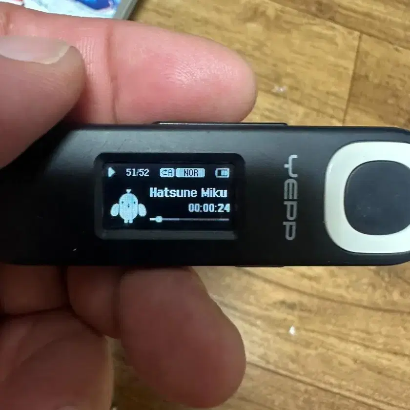 SAMSUNG Mp3/Pmp MP3,삼성옙 on Bunjang Global Site.