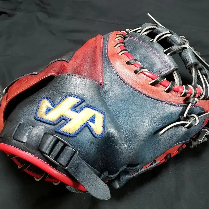 HATAKEYAMA | 하타케야마 [Baseball Glove] Hatakeyama Taiwan San Catcher's ...