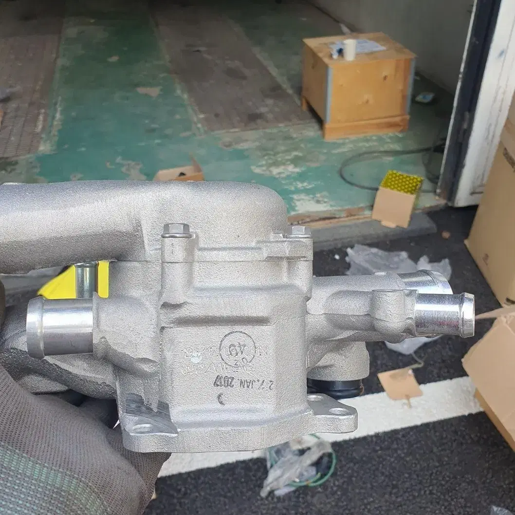 Car Part 벤틀리,벤틀리냉각수하우징,벤틀리플라잉스퍼,플라잉스퍼,컨티넨탈GT on Bunjang Global Site.