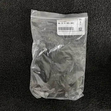 bmw 보조방향지시등 사이드미러 좌측 63137441439 #bmw부품 on Bunjang Global Site.