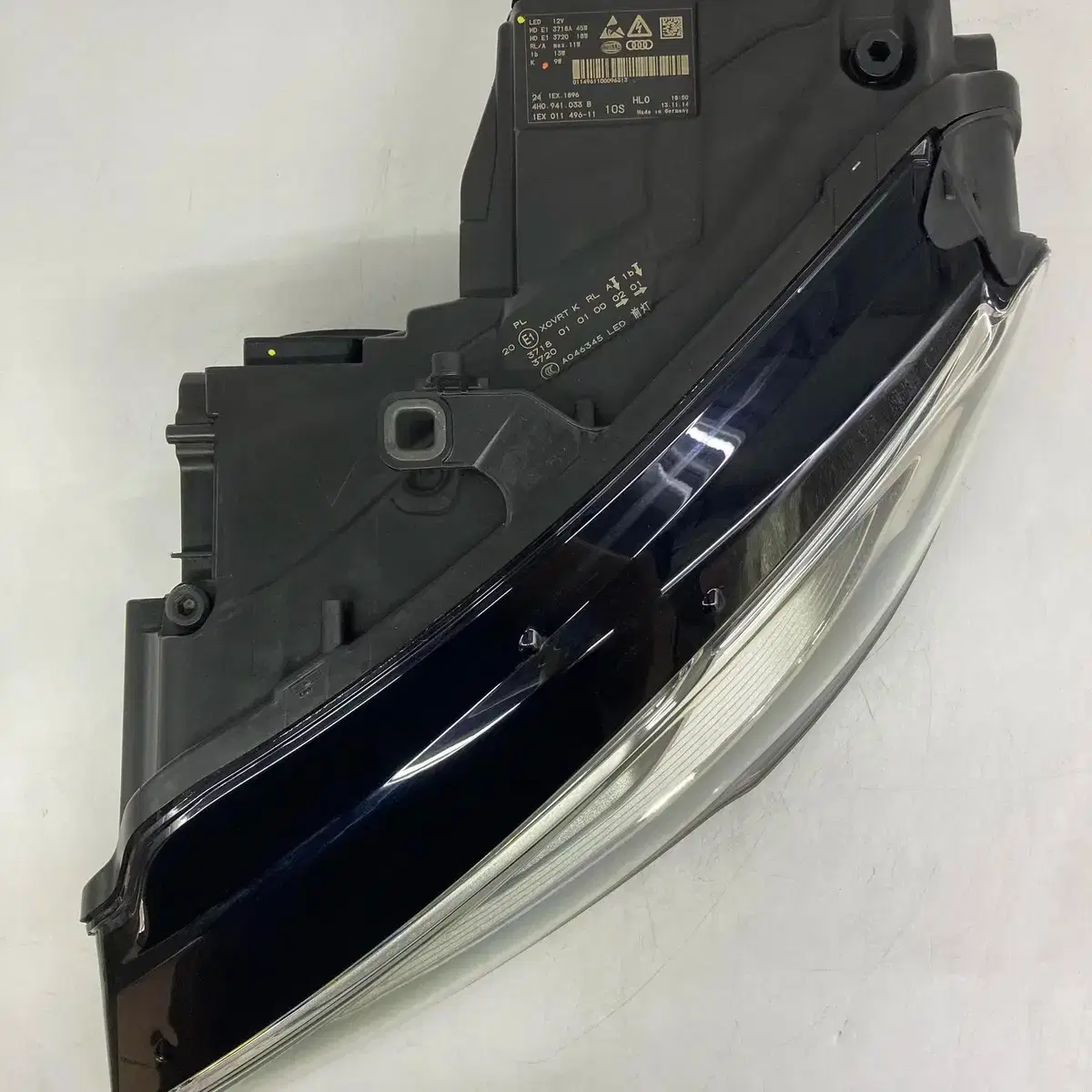 AUDI Car Part 아우디A8라이트,A8헤드라이트,A8중고헤드라이트,아우디중고헤드램프,아우디중고전조등 on Bunjang ...