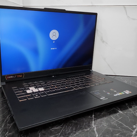 Laptop/Netbook ASUS,아수스,게이밍,노트북,가성비 on Bunjang with safe global shipping.