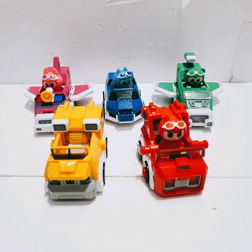 Toytron Mini-Commando Commando Animal Carrier on Bunjang Global Site.