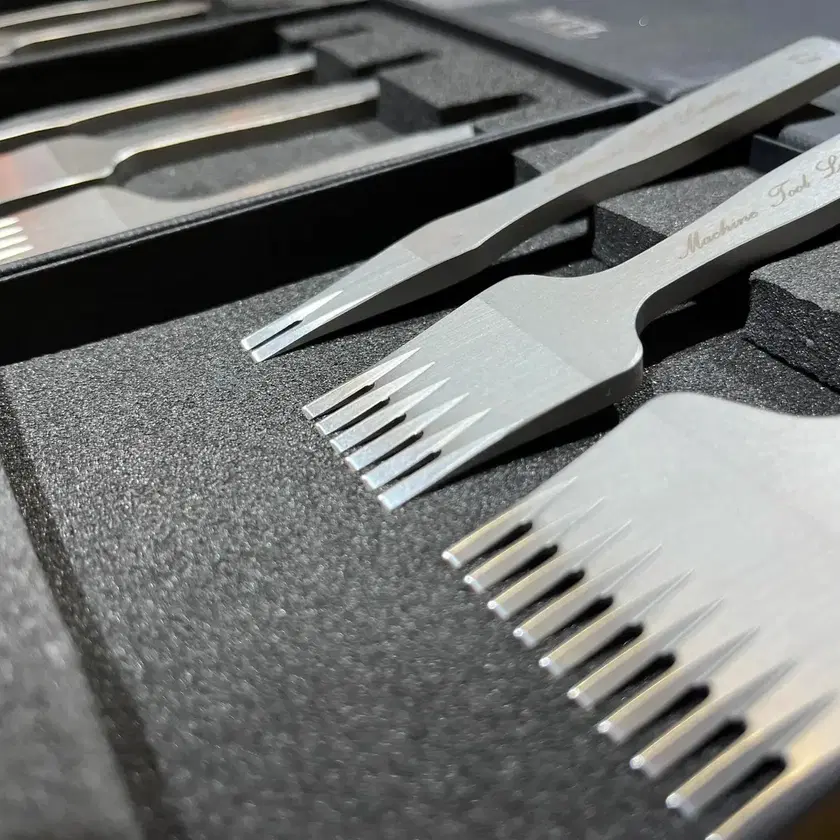 Leatherworking Supplies - MTL Mokta (Diagonal Grips) #가죽공예,#목타,#그리프 ...