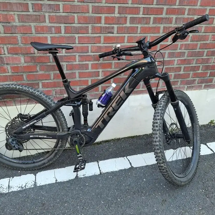 TREK | 트렉(TREK) 23 years old) Trek Rail 9.8 L #트렉,#트렉레일,#레일9.8,#emtb ...