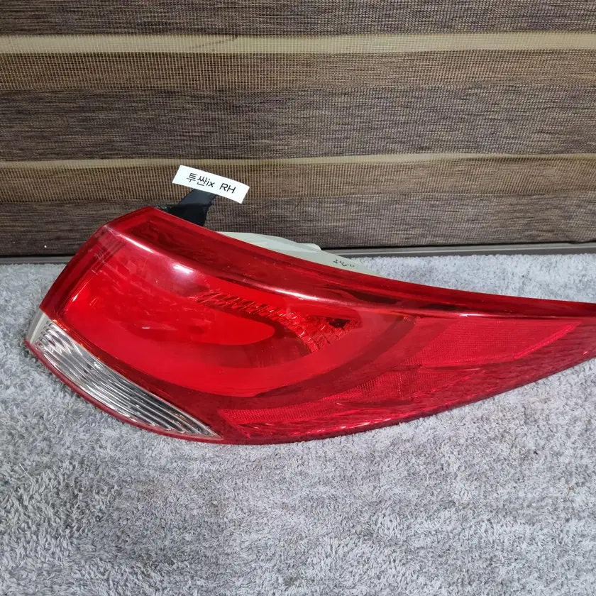 HYUNDAI Car Part 투싼IX후미등,투싼IX브레이크등,투싼ix후미등,투싼ix,모든자동차부품 on Bunjang ...