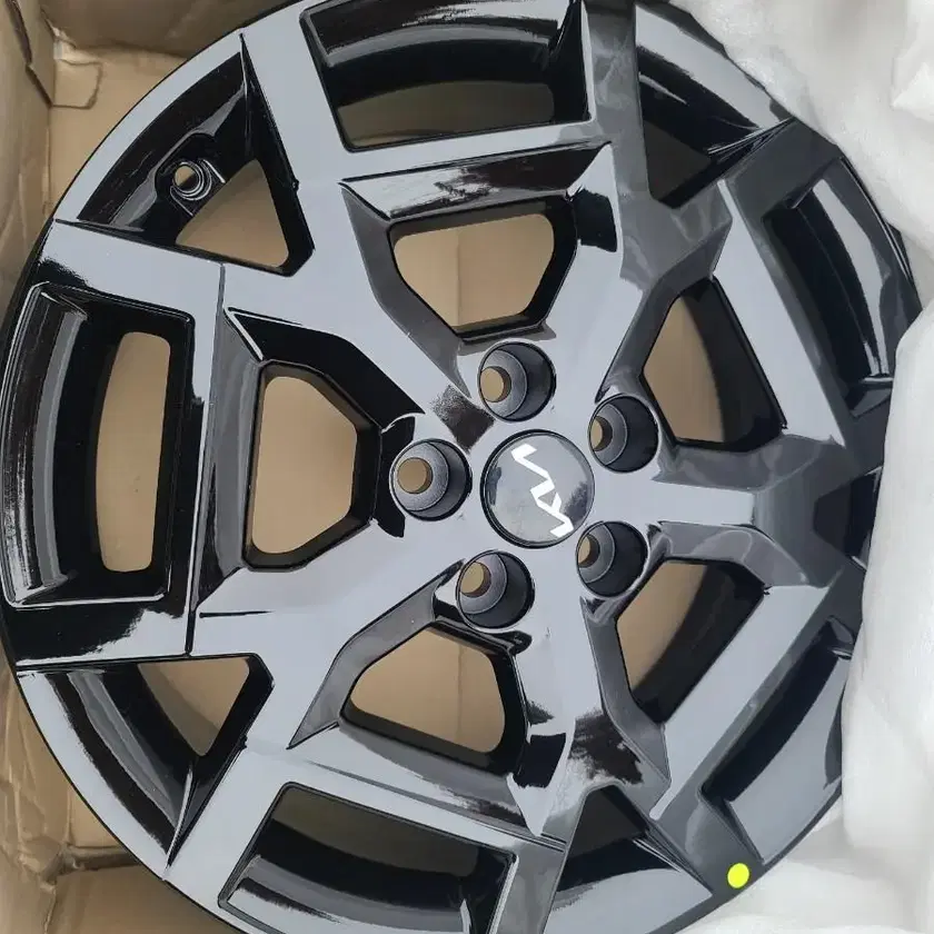 Carnival 19" WheelsNew Gravity 19" WheelsOriginal WheelsTires #카니발휠 ...