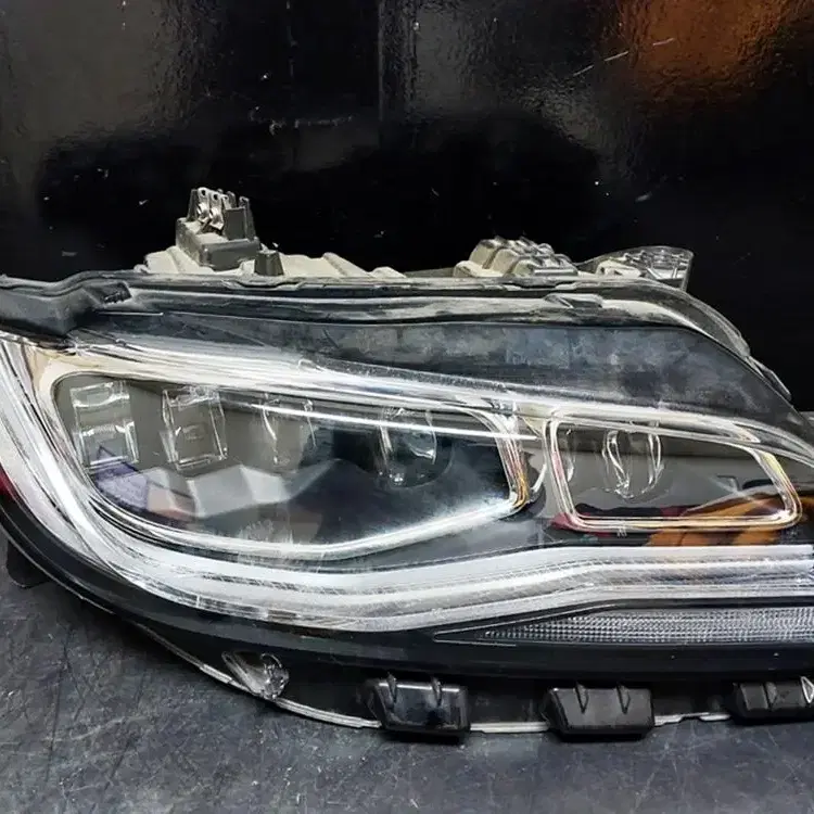 Lincoln MKZ 2nd generation late model LED headlight passenger side ...