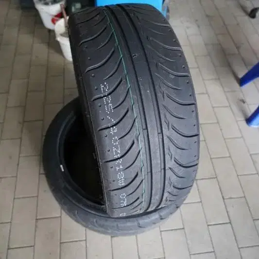 265 35 18 Zestino 07R New High Grip Tire 2653518 #2653518,#제스티노,#07r ...