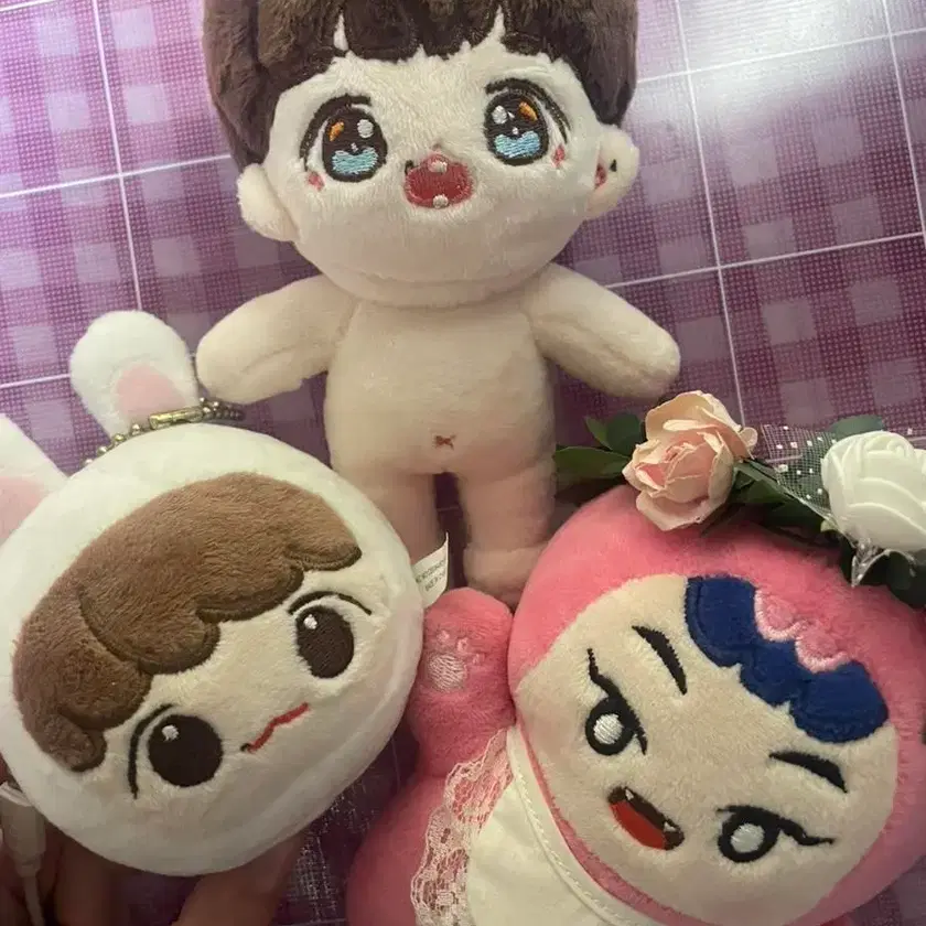 EXO Doll/Figure 백현인형,엑소인형,백현포카,엑소,엑소포카 on Bunjang with safe global ...