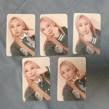 Triples Evolution unreleased photocards (2) #트리플에스,#tripleS on Bunjang ...