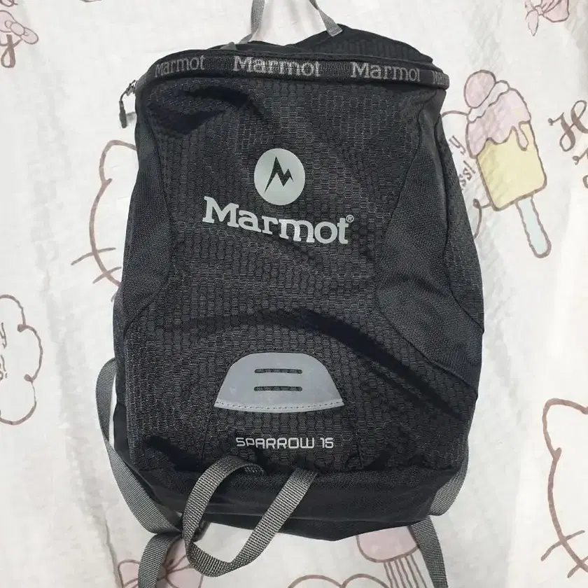 Marmot Backpack #경량가방,#등산가방,#요가복가방,#아크테릭스,#필라테스가방 on Bunjang Global Site.