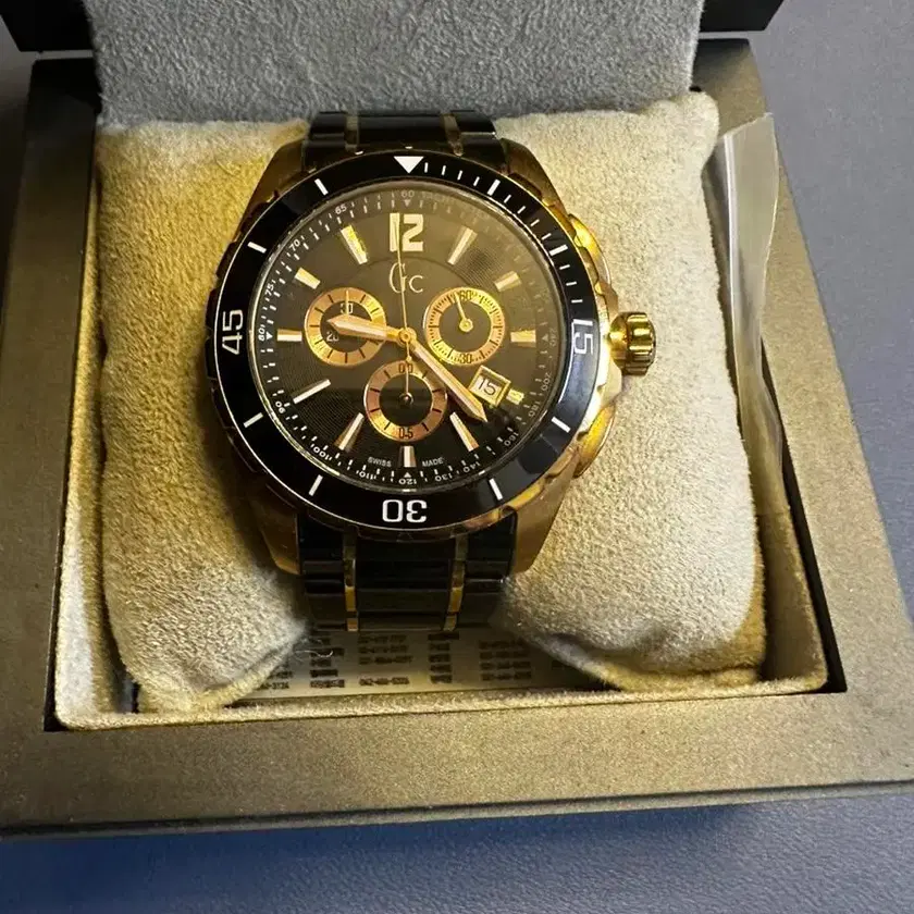 GC Watches Worn by Jang Hyuk and Kang Ji-hwan #gc시계,#시계,#메탈시계 on ...
