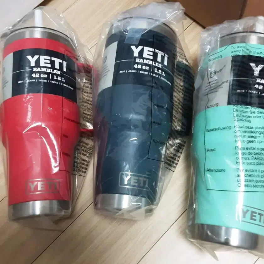 YETI Rambler 42oz 1.2L Yeti Tumbler Large Capacity (dishwasher safeo) # ...