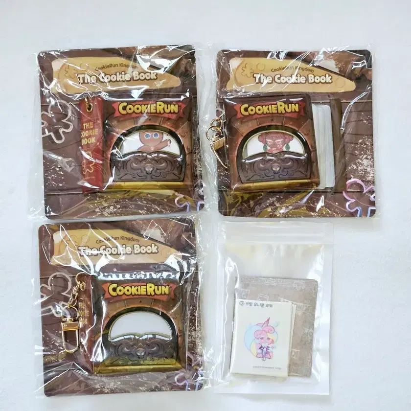 Cookie Run Book, Book 1 Olleck, acrylic Keyring, Postcard, acrylic ...