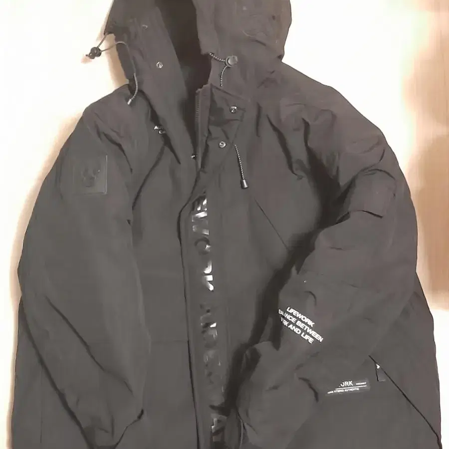 LIFEWORK Padded Jacket/Coat 라이프워크,패딩 on Bunjang Global Site.