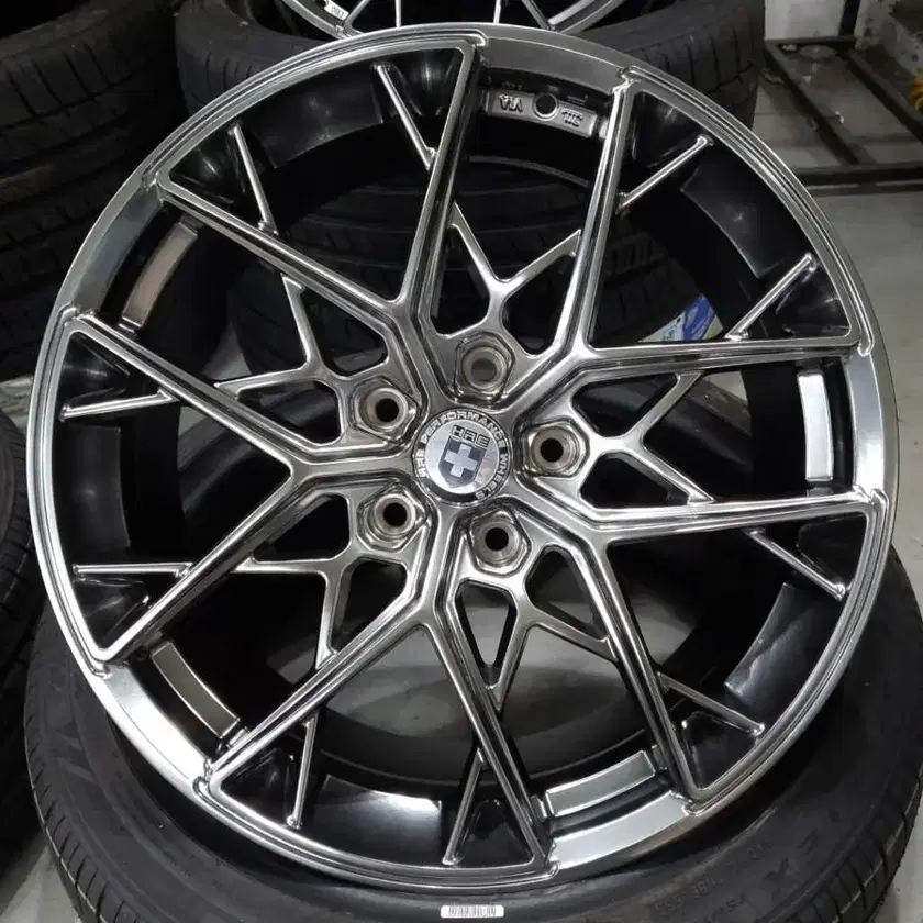 4 x 18-inch HRE FF10 ST Black Metal Wheels 50,000 KRW on Bunjang Global ...
