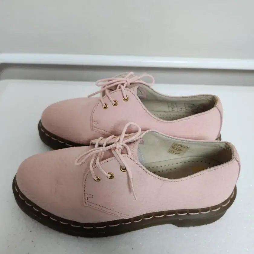 DR. MARTENS | 닥터마틴 닥터마틴 eu37(235) #닥터마틴235,#닥터마틴eu37,#aw009,#닥터마틴핑크on Bunjang Global Site.