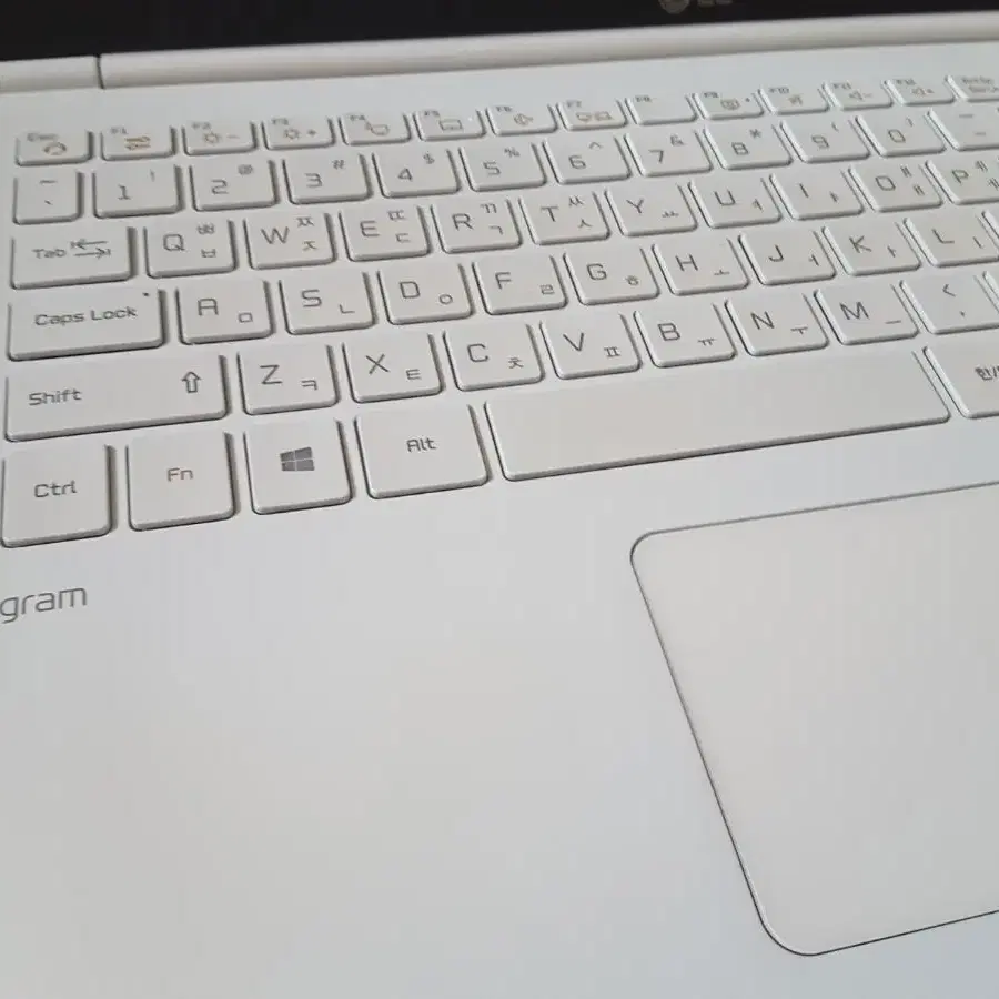 LG Laptop/Netbook on Bunjang Global Site.