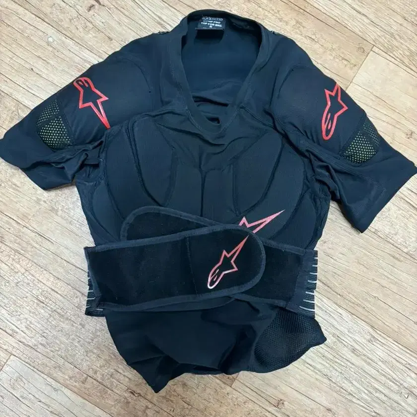 Alpine Star MTB upper body protector, size M, for sale. #알파스타인,#mtb ...